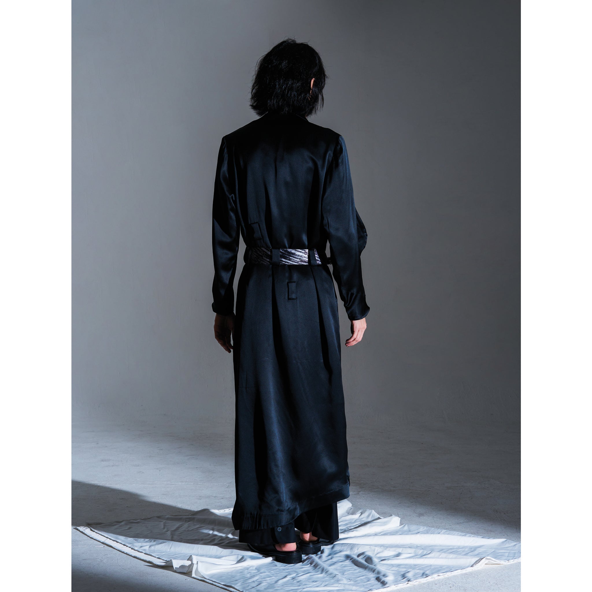 Voice Without Trace Dress Gown - High-Fashion Elegance